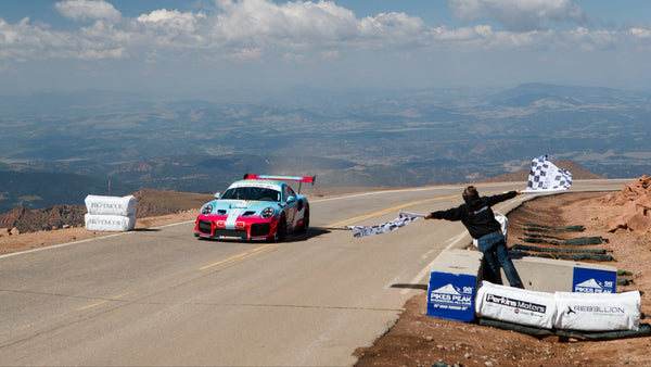000 Cars – 000 Magazine